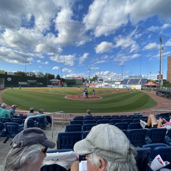 HADLOCK FIELD - Updated December 2025 - 124 Photos & 32 Reviews - 271 ...