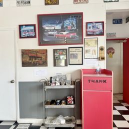 LARRY’S CHILI DOG - Updated October 2025 - 566 Photos & 687 Reviews ...
