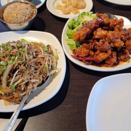 THE LEMONGRASS ASIAN CUISINE - Updated December 2025 - 145 Photos & 171 ...