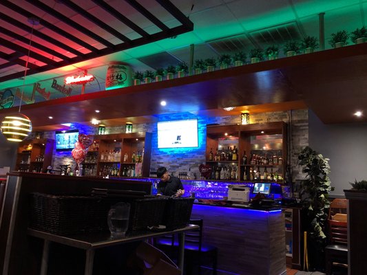 KING’S ASIAN CUISINE AND SUSHI BAR AND LOUNGE - 252 Photos & 251 ...