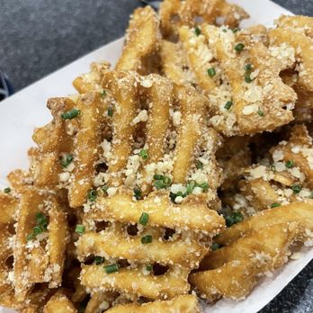 PLEASURE BURGER - Updated September 2024 - 124 Photos & 136 Reviews ...