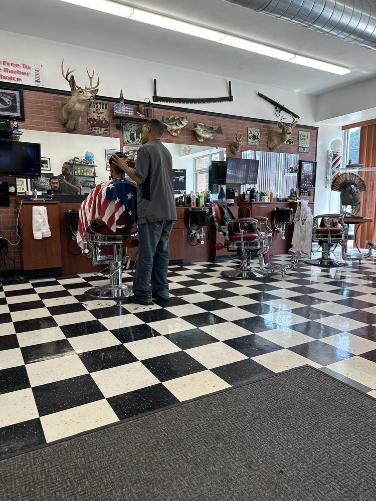 BOB’S BARBER SHOP - Updated October 2025 - 11 Reviews - 2350 Noblestown Rd, Pittsburgh ...