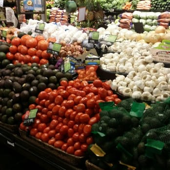 HILLTOP RED APPLE MARKET - Updated February 2025 - 51 Photos & 106 ...