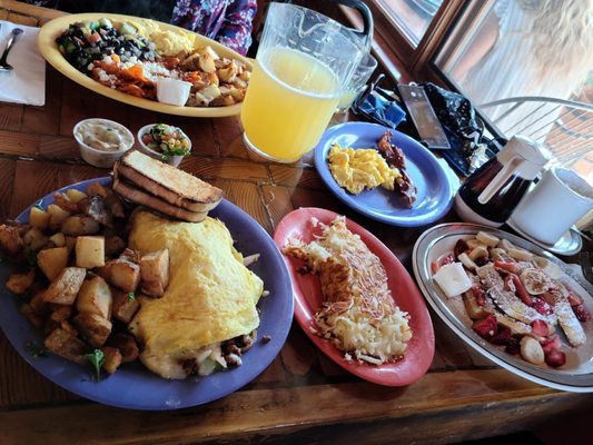 SQUEEZE IN - Updated May 2024 - 544 Photos & 594 Reviews - 25 Foothill ...