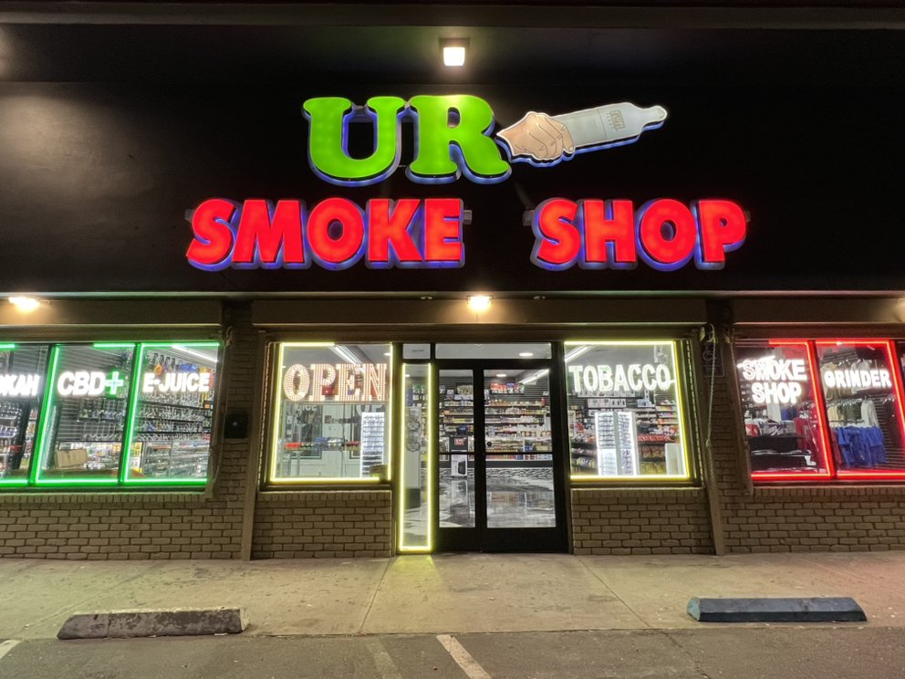 UR SMOKE SHOP - Updated May 2025 - 121 Photos - 919 Yosemite Blvd ...