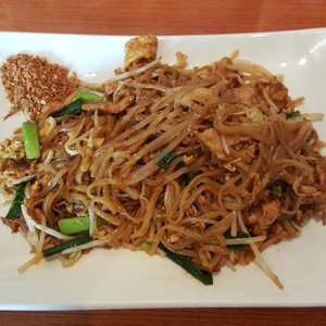 ROYAL THAI BISTREAUX - 303 Photos & 182 Reviews - 1299 Hickory Ave ...