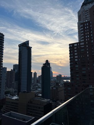 CLOUDM ROOFTOP BAR - 24 Photos & 16 Reviews - 218 W 50th St, New York ...