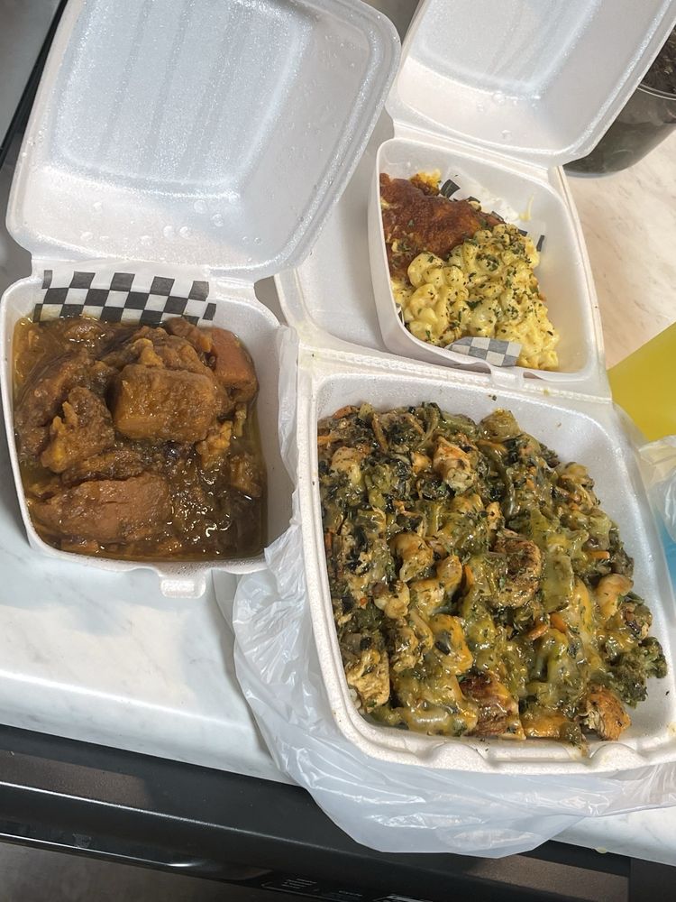 CHILL SPOT 2.0 - Updated May 2025 - 13 Photos - 5611 Riverdale Rd ...