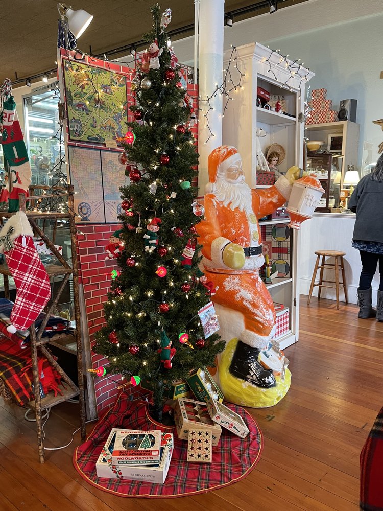 YANKEE GIRL ANTIQUES - Updated December 2025 - 43 Photos & 21 Reviews ...