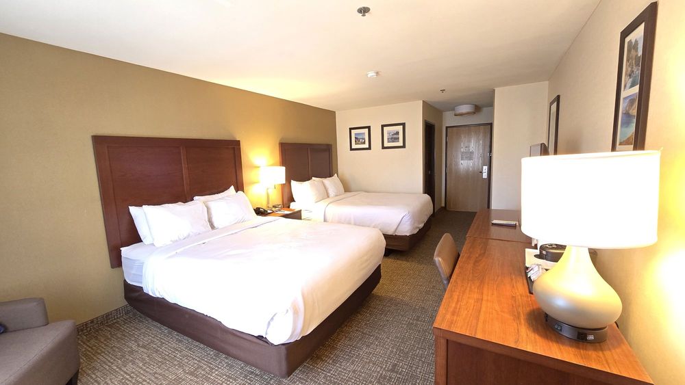 COMFORT INN MARINA ON THE MONTEREY BAY - Updated December 2025 - 39 ...