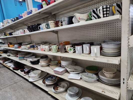 GOODWILL HAWAII - Updated October 2025 - 233 Photos & 115 Reviews - 98 ...