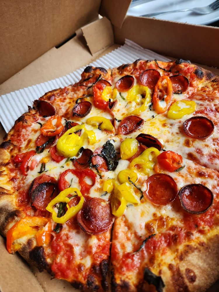 PIZZA 216 - Updated August 2025 - 320 Photos & 428 Reviews - 401 Euclid ...