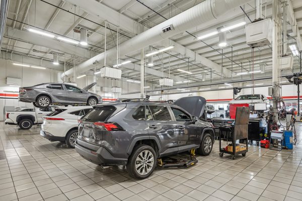 FRED HAAS TOYOTA WORLD - Updated June 2026 - 197 Photos & 485 Reviews ...