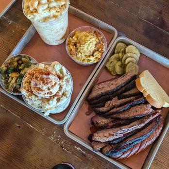 TRUTH BBQ - Updated July 2024 - 1877 Photos & 1001 Reviews - 110 S ...