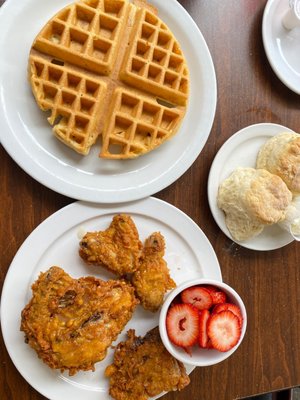 AMERICAN HOST RESTAURANT - 295 Photos & 384 Reviews - 113 N I St ...