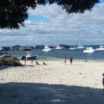 ROTTNEST PUB - Updated April 2026 - 11 Photos & 12 Reviews - Bedford ...