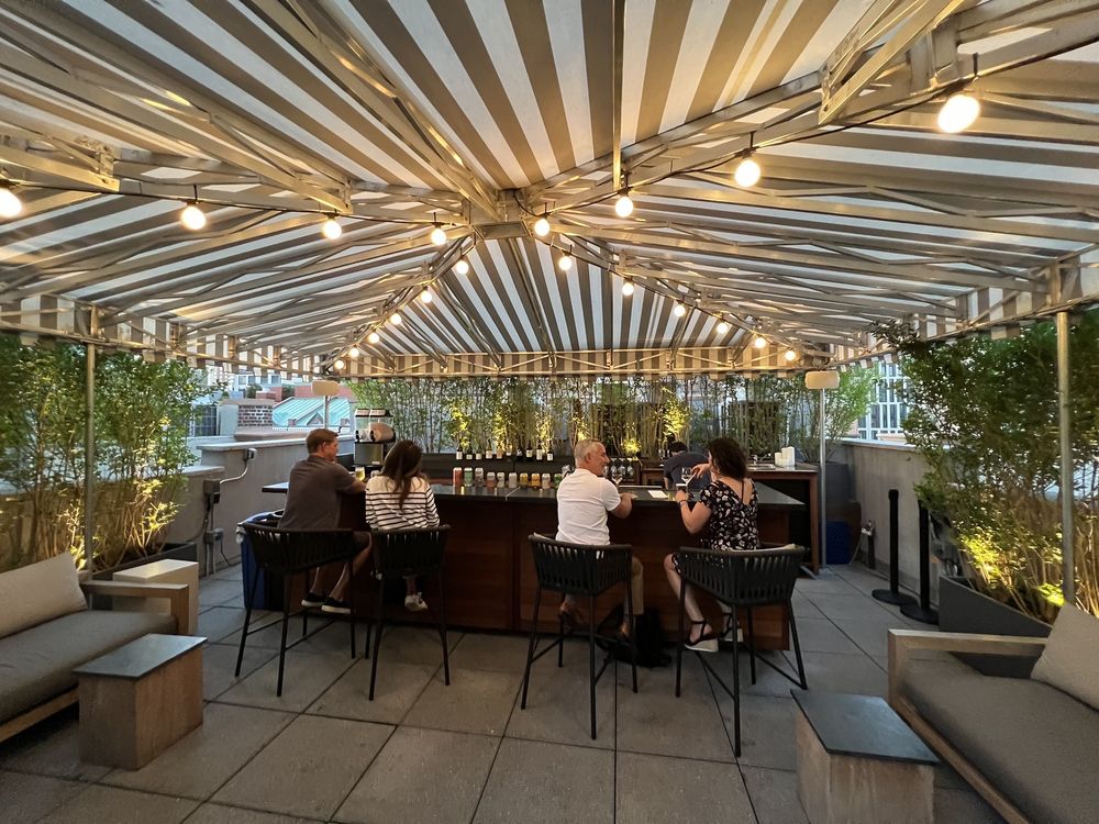 THE MOORE - Updated June 2024 - 29 Photos - 300 W 22nd St, New York ...