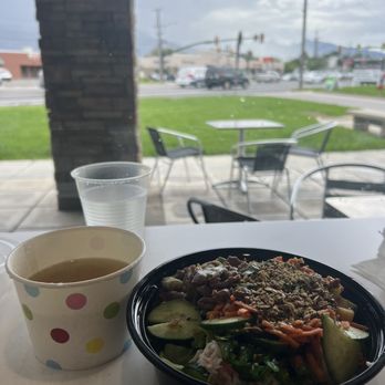 HANAYA POKE SLC - Updated August 2024 - 251 Photos & 283 Reviews - 675 ...