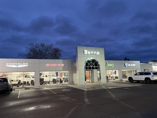 BENNA CHRYSLER DODGE JEEP RAM - Updated July 2025 - 10 Photos - 3022 ...