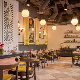 AMA - Updated January 2025 - 104 Photos & 49 Reviews - 885 New Jersey ...