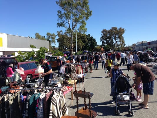MELVILLE FLEA-MARKET - Updated October 2025 - 386 Canning Hwy, Perth ...