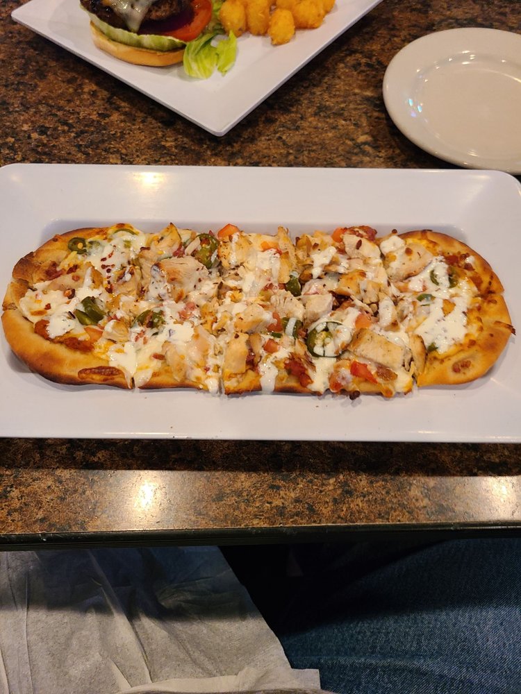 STATS SPORTS BAR AND GRILL - Updated October 2025 - 84 Photos & 135 ...