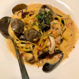 MARCELLO - Updated September 2025 - 390 Photos & 374 Reviews - 1404 ...