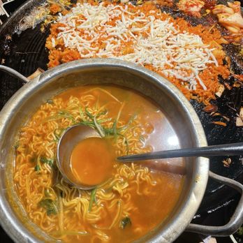 PIGYA - Updated June 2025 - 1357 Photos & 658 Reviews - 3400 W 8th St ...