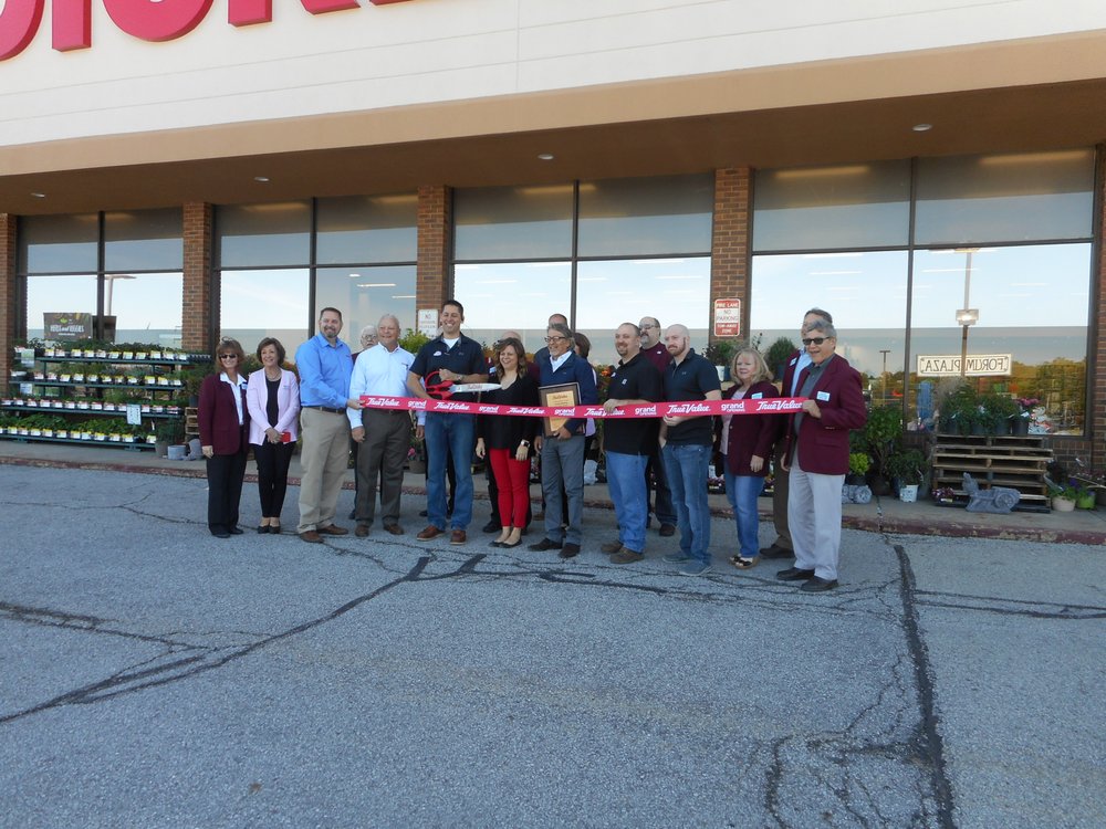 DICKEY BUB FARM & HOME - Updated December 2025 - 16 Photos - 1040 Forum ...