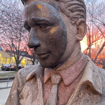 DAVIS SQUARE - Updated January 2026 - 53 Photos & 61 Reviews - 1 Davis ...