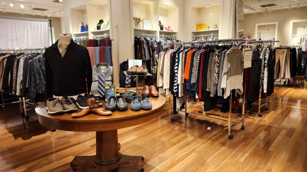 THE WARDROBE - EXTON SQUARE MALL - Updated August 2025 - 153 Exton ...