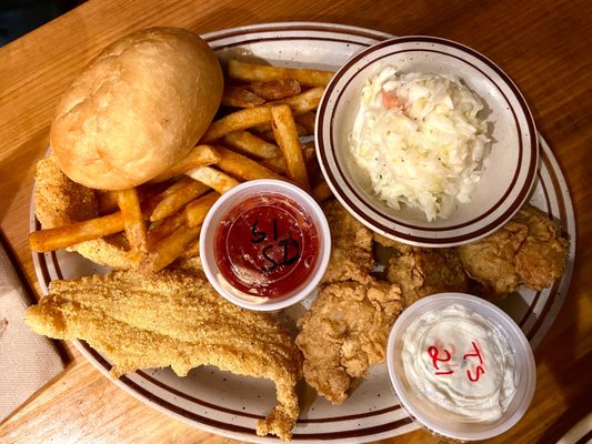 TOUPS’ KAJUN KITCHEN - Updated October 2025 - 73 Photos & 61 Reviews ...