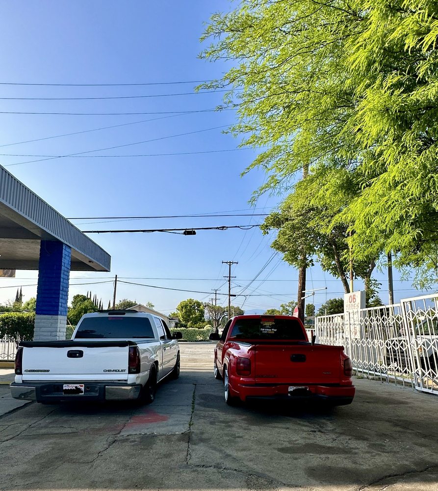 COLIN’S TIRE SHOP - Updated June 2026 - 12 Photos & 17 Reviews - 1110 W ...