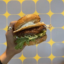 SUPER DUPER BURGERS - 918 Photos & 676 Reviews - 2003 Diamond Blvd ...