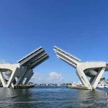 17TH STREET CAUSEWAY DRAWBRIDGE - Updated January 2026 - 46 Photos & 15 ...