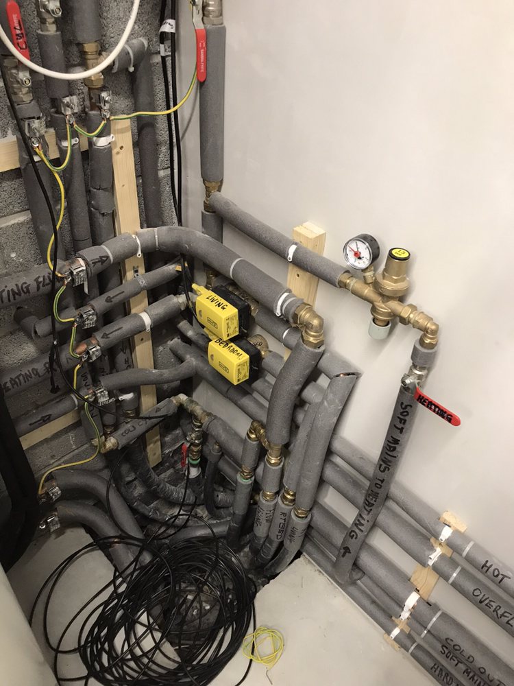 Bridge Plumbing - Updated July 2025 - 12 Photos - 28 Cluain Droichead ...