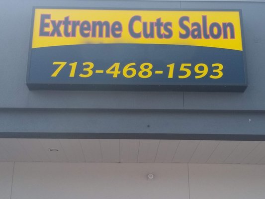 EXTREME CUTS BEAUTY SALON - Updated September 2024 - 15 Photos - 8209 ...