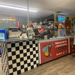 FROSTBITE ICE CREAM & MORE - Updated July 2025 - 124 Photos & 93 ...