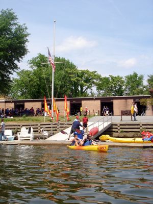 THOMPSON BOAT CENTER - Updated October 2025 - 144 Photos & 52 Reviews ...