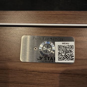 STAR CINEMA GRILL - SPRINGWOODS - 115 Photos & 126 Reviews - 1495 Lake ...