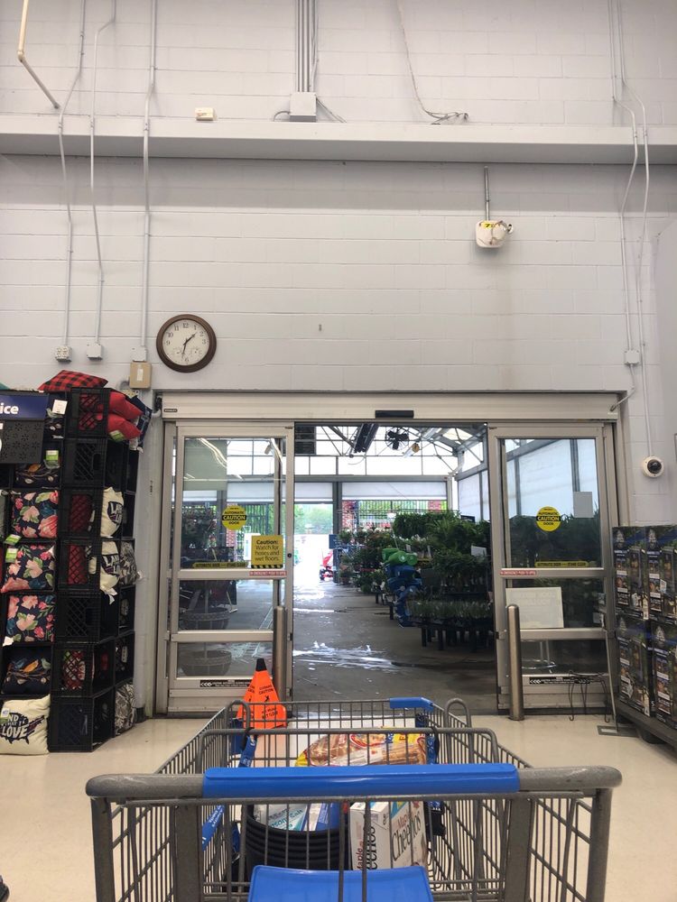 WALMART SUPERCENTER - 157 Photos & 62 Reviews - Department Stores ...