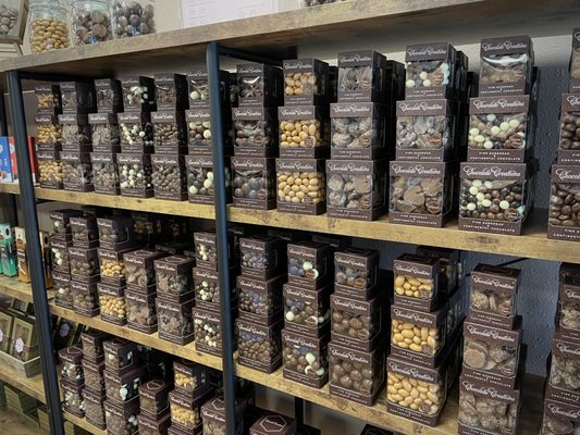 THE CHOCOLATE SHOP - Updated October 2025 - 14 Photos - 532 S 3rd Ave ...