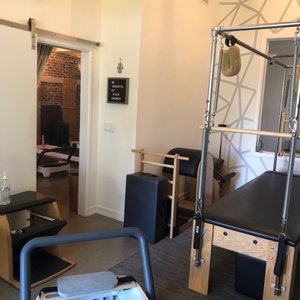 PILATE-OLOGY - 22 Photos & 151 Reviews - Pilates - 13630 Ventura Blvd ...