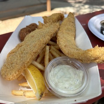 THE BACKYARD BAR STAGE AND GRILL - Updated September 2024 - 192 Photos ...