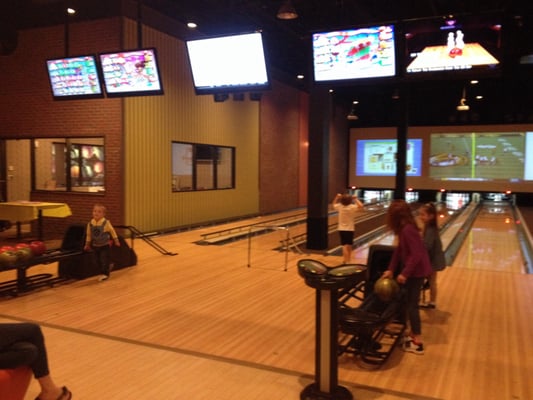 PREMIER LANES ENTERTAINMENT CENTER - Updated February 2025 - 25 Photos ...
