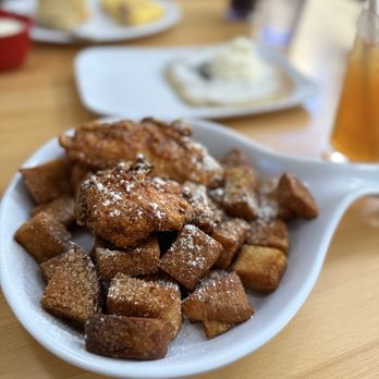 RUBY SUNSHINE CHARLESTON DOWNTOWN - Updated January 2026 - 403 Photos ...