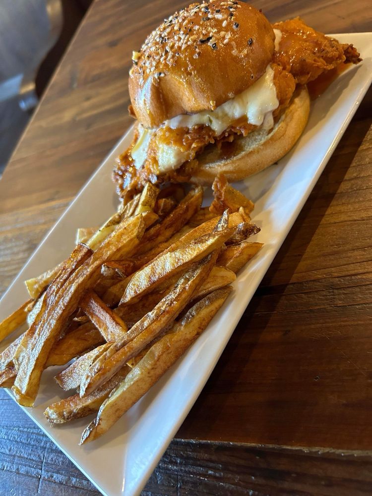 ASH TAPHOUSE - Updated December 2025 - 42 Photos & 19 Reviews - 2150 ...