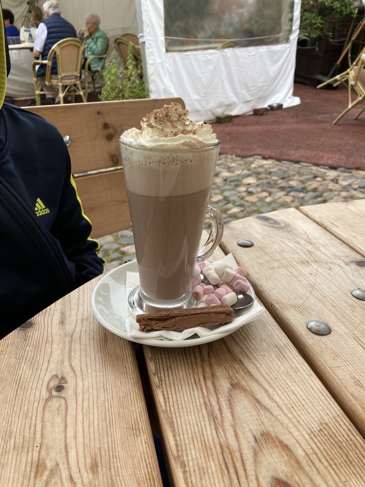 COURTYARD COFFEE HOUSE - Updated October 2024 - 21 Photos - 92 King ...