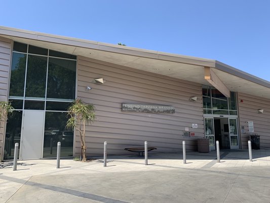 ENCINO-TARZANA BRANCH LIBRARY - Updated July 2025 - 35 Photos & 70 ...