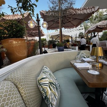 CHEZ MIA - Updated December 2025 - 268 Photos & 104 Reviews - 8478 ...